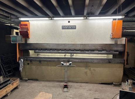 Pritisnite kočnicu cnc/nc Safan 4300x110