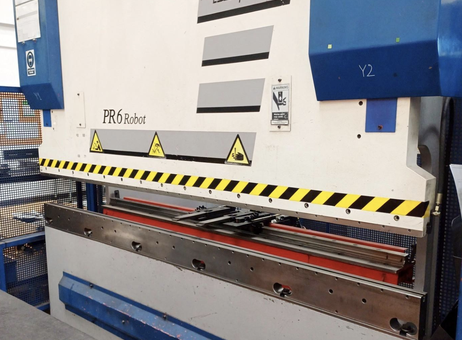 Pritisnite kočnicu cnc/nc BEYELER PR6 ROBOT 60 X 2550 MM