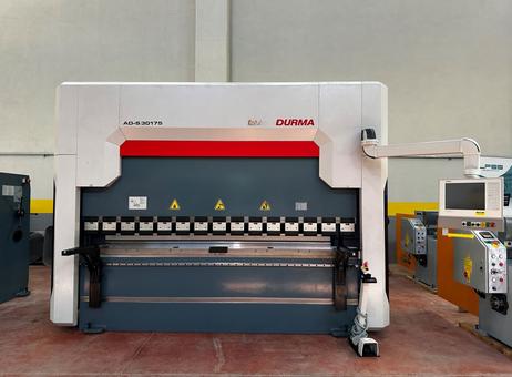 Pritisnite kočnicu cnc/nc Durma AD-S 30175