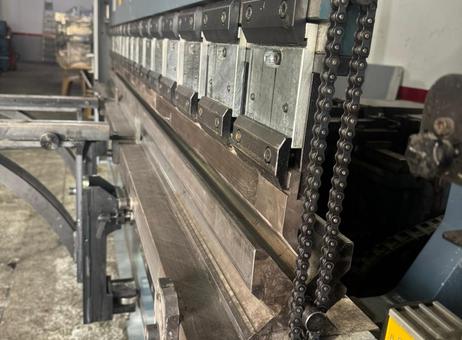Pritisnite kočnicu cnc/nc Durma AD-S 30220