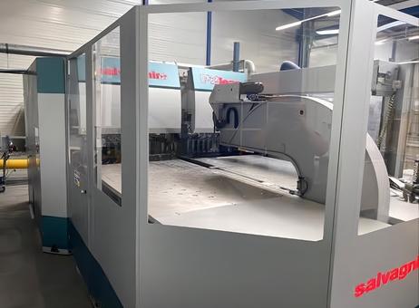 CNC abkant presa Salvagnini P2L 2116