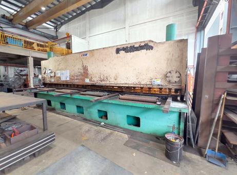 CNC hidraulična presa za savijanje i makaze EXAG CNC HPB 600/6000