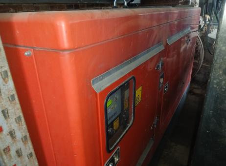 Generatorski set Himoinsa HFW-60