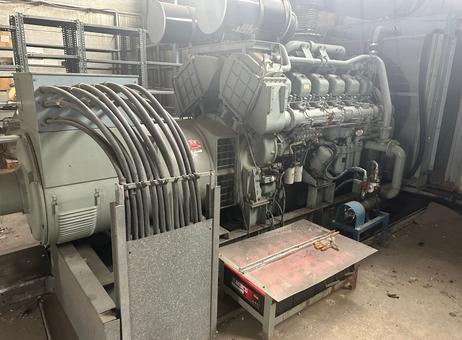 Generatorski set Mitsubishi Heavy industries Japan S12N-PTA
