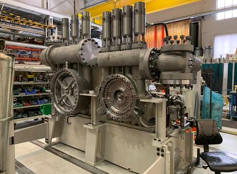 Parna turbina Howden TWIN CA46 snage 1,6 MW sa generatorom - parna turbina Howden KK&K TWIN CA46