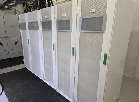 Mašina za energiju Schneider GVXI1000KH