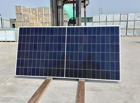 Monokristalne solarne panele velike snage 595 W - nova i polovna zaliha