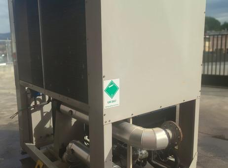 Chiller Daikin EWAD100E