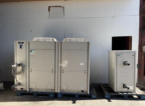 Chiller Daikin EWAQ040BAWHBH