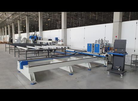 TURBOVELD 400 - Linija za zavarivanje sa četiri ugla i CNC linija za čišćenje uglova - DESNI smer