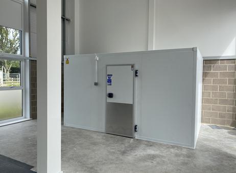 None MISA Floorless Chiller
