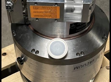 Fajfer PMP03020GA, TPH 2101 P, Turbomolekularna pumpa sa pogonskom elektronikom