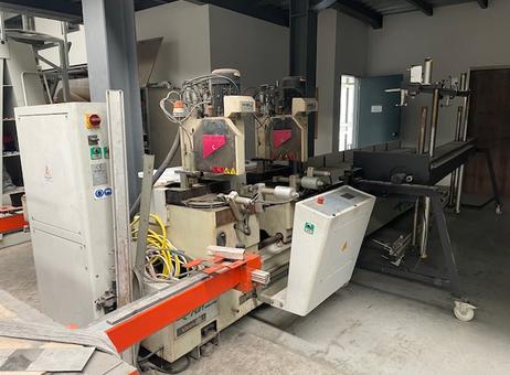 Mašina FOM industry steel 35m
