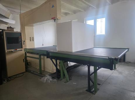 ALBREHT BAUMER OFS VE vertikalna CNC mašina za sečenje pene