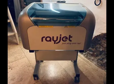 Mašina za lasersko graviranje i sečenje Rayjet 50