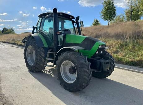 DEUTZ FAHR M620 Traktor