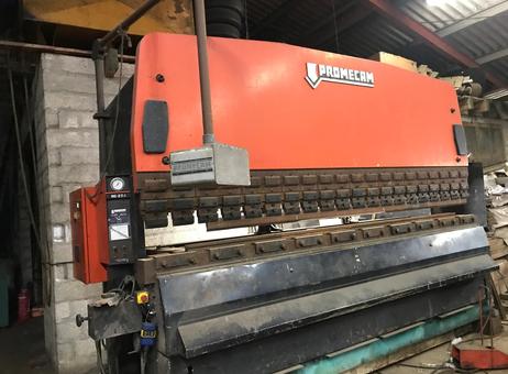Mašina Promecam RG204