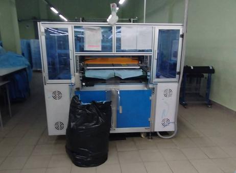 Oprema za proizvodnju netkanih haljina ZHEJIANG DEHENG MACHINERY DH-G-01 DH-G-02