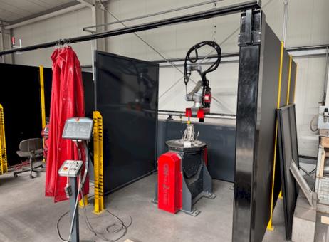 Industrial Robot FRONIUS UR10 Roboter e-Series