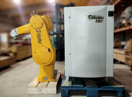 Industrial Robot STAUBLI RX90B