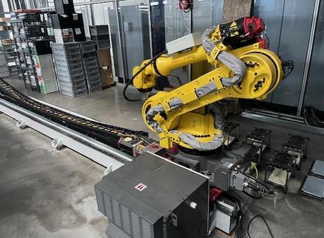 Industrial Robot Fanuc Robot R1000iA/100F