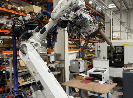 Industrial Robot ABB IRB 6700-205/2.80