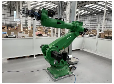 Industrial Robot Comau Smart5 NJ4 220-2.7