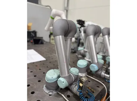 Industrial Robot UNIVERSAL UR5