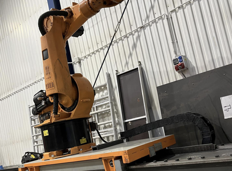 Industrial Robot KUKA KR 150-2-TJ