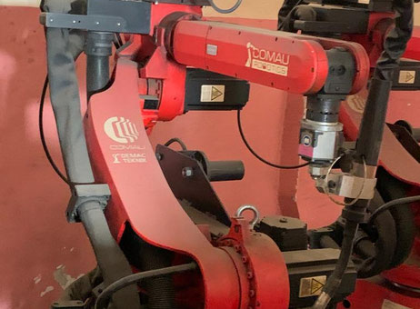Comau 6 axis