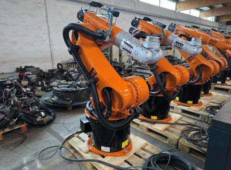 Industrial Robot Kuka KR30-3 F Foundry