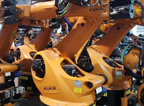Industrial Robot KUKA KR 360 R2830