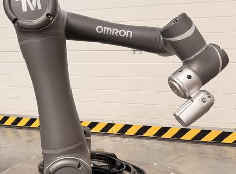 Industrial Robot Omron TM5-900