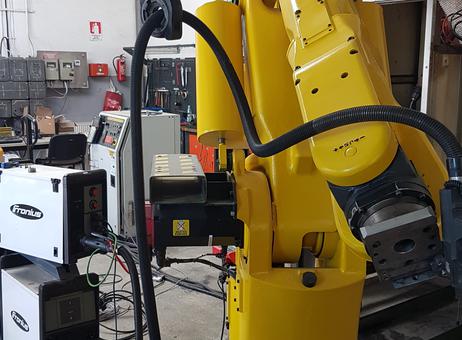 Industrial Robot Fanuc S420iF