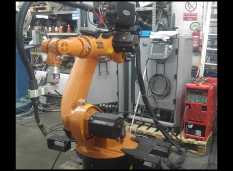 Industrial Robot KUKA KR-6 robot with welding Fronius generator