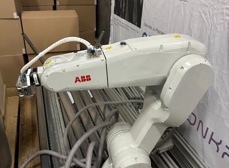 Industrial Robot ABB IRB 1200