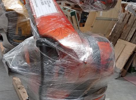 Industrial Robot KUKA KR210 2000