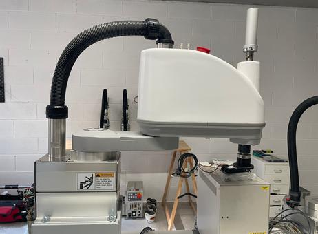 Industrial Robot TOSHIBA TH450A-CE