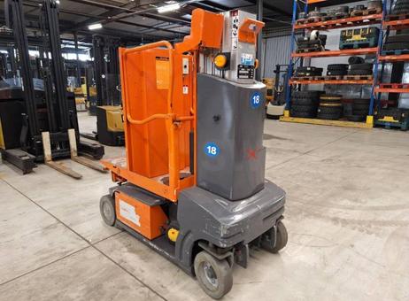 Mašina za rukovanje materijalom JLG Toucan Duo
