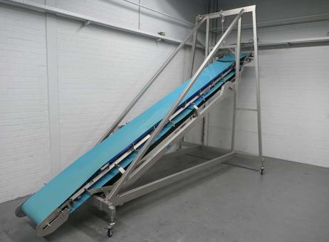 Podizna transportna traka „GEA-Hellings” tipa BeltLoader
