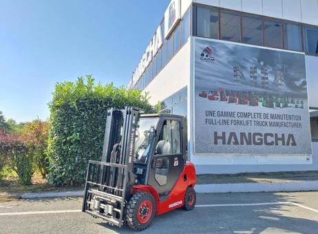 Dizel viljuškar Hangcha XF25D