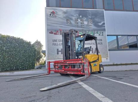 Dizel viljuškar Yale ERP50VM