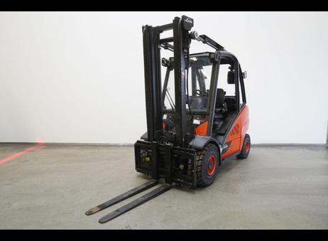 Dizel viljuškar Linde H 35 D (3B) EVO 393-02