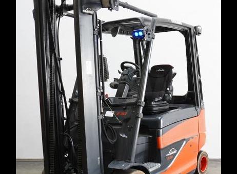 Dizel viljuškar Linde E 30/600 HL 387