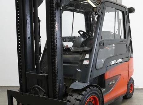 Dizel viljuškar Linde E 40/600 H 388