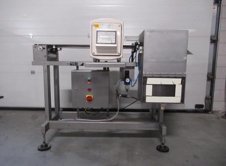 Detektor metala Safeline 8945