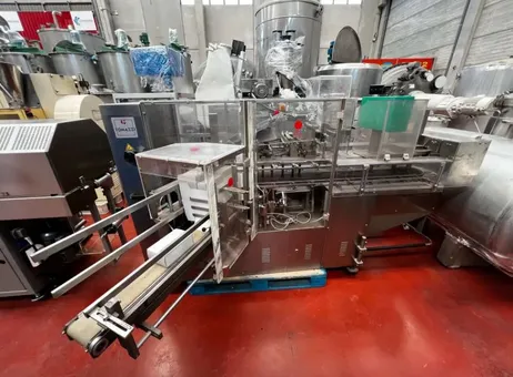 Mašina za kartoniranje TONAZZI POLYCARTON