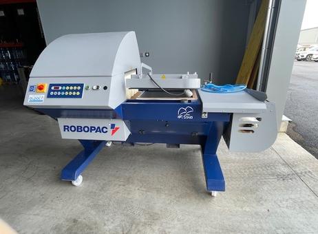 Mašina za termo-skupljajuće pakovanje ROBOPAC 5040