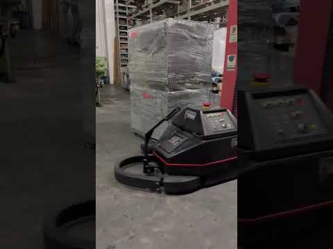 Paletizer - robot za paletiranje Robopac Robot2001