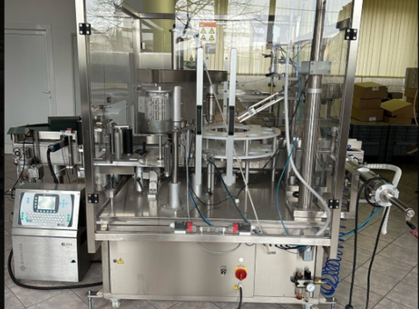 Kolman Kolpak automatska monoblok linija za punjenje polutečnih tečnosti 0,1–1 l